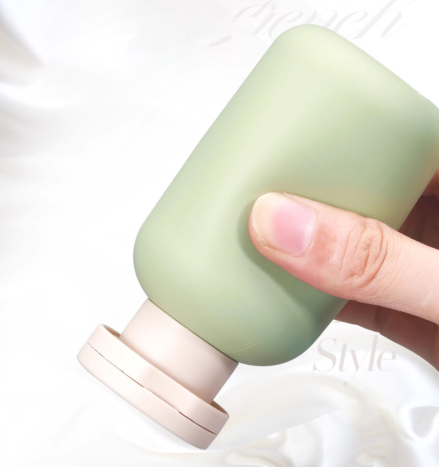 【楽天市場】3個セット トラベルボトル 詰め替えボトル 携帯便利 分けボトル 漏れ防止 出張用 旅行用 シャンプーボトル 収納ポーチ付き 100ML/200ML/300ML 分け容器 詰め替え ...