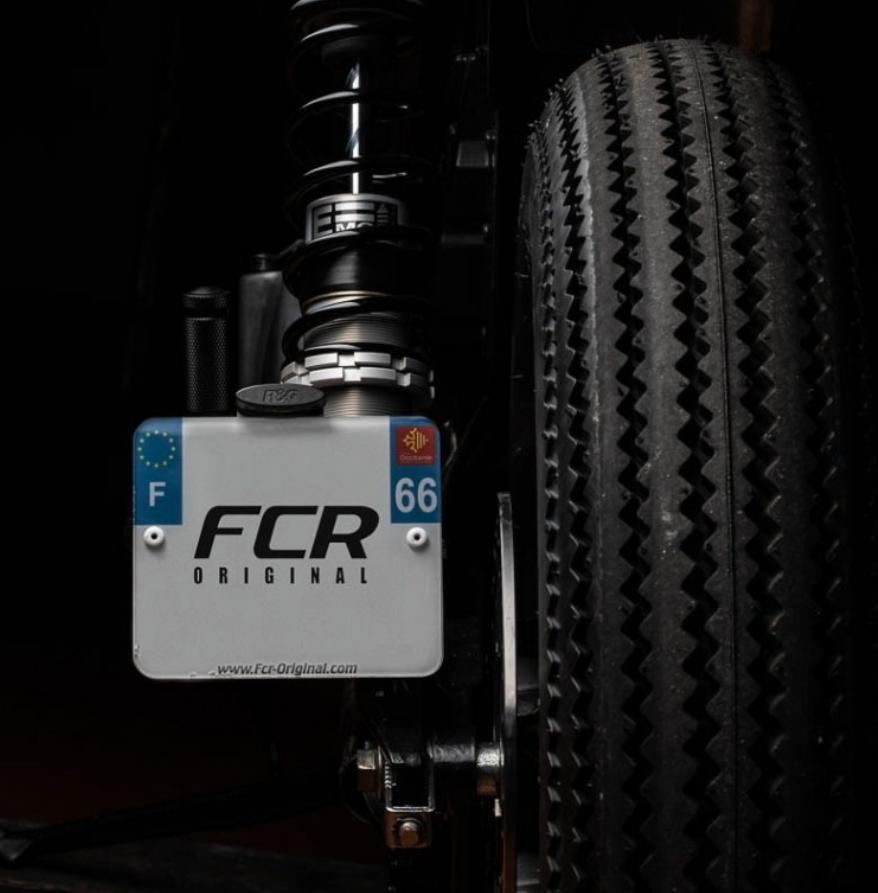 【楽天市場】トライアンフ 汎用サイドナンバープレートホルダー シルバー FCRオリジナル：モトパーツ 楽天市場店