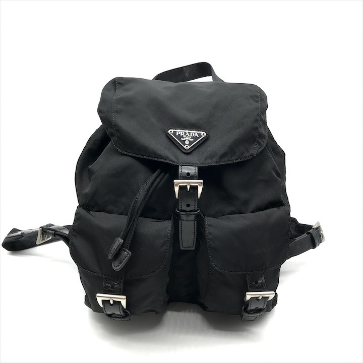 【楽天市場】【中古】良品 PRADA プラダ ナイロン 三角ロゴ プレート リュック バックパック ブラック k2407：BEGINSELL