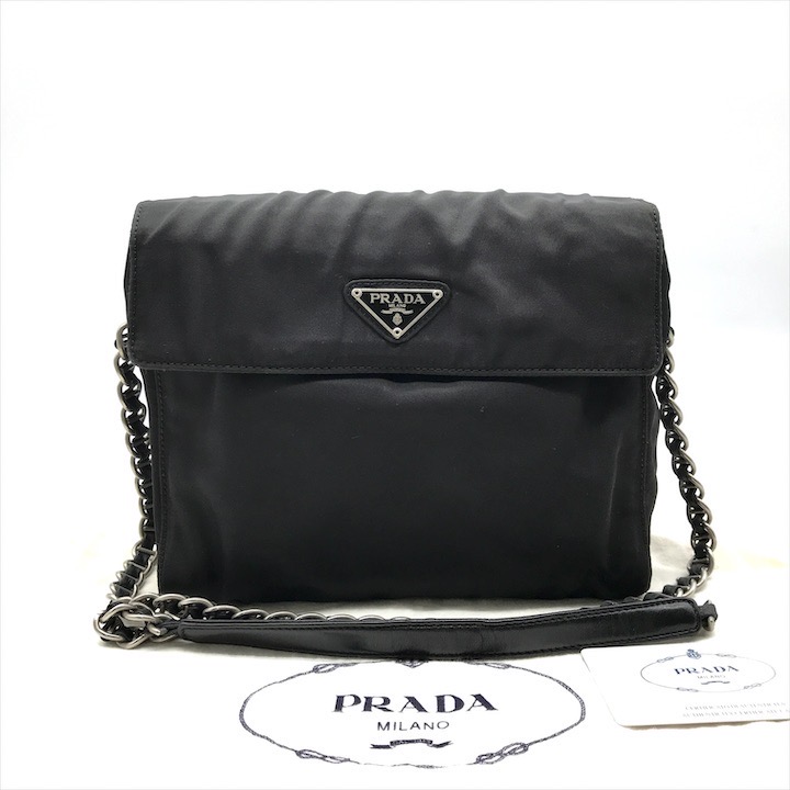 【楽天市場】【中古】良品 PRADA プラダ ナイロン テスート 三角ロゴ プレート チェーン ショルダー バッグ ブラック k2639：BEGINSELL