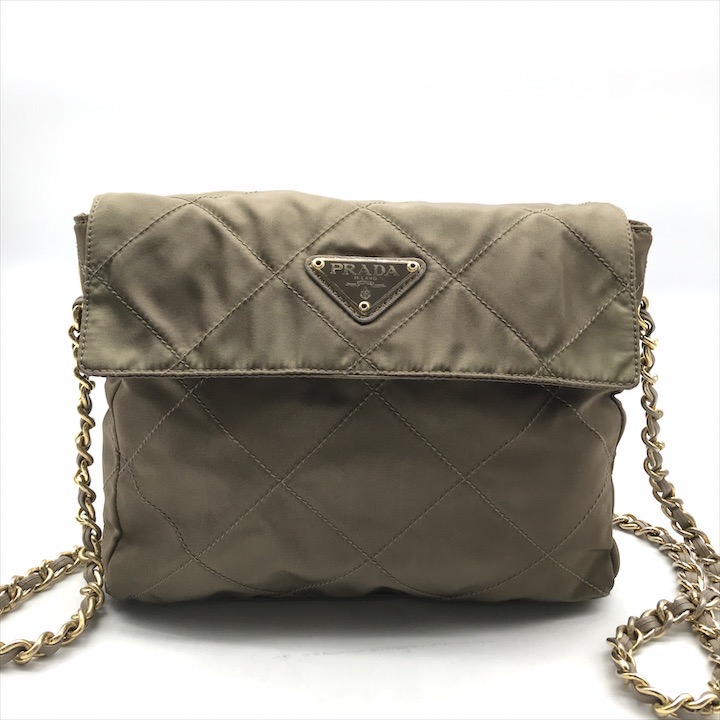 【楽天市場】【中古】良品 PRADA プラダ 三角ロゴ プレート ナイロン テスート キルティング チェーン ショルダー バッグ カーキ レディース k4461：BEGINSELL