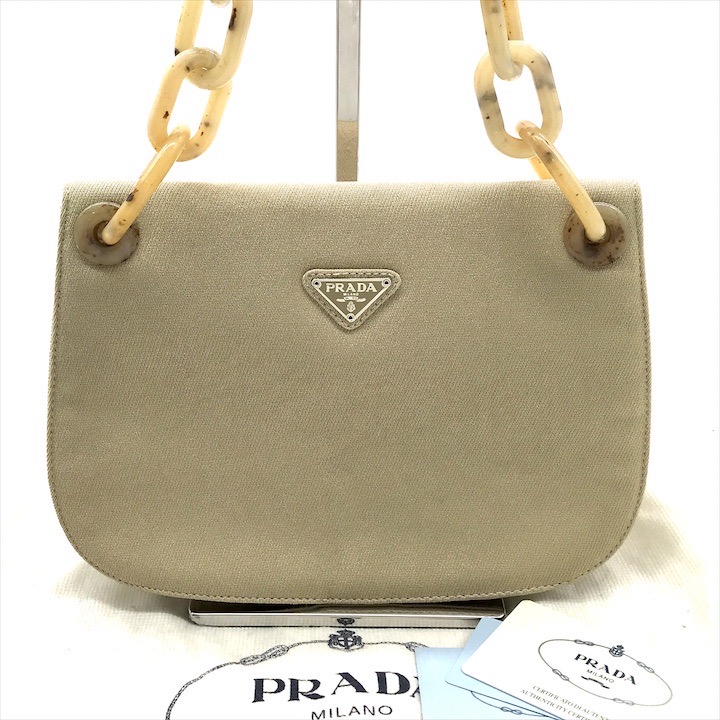 【楽天市場】【中古】美品 PRADA プラダ ナイロン テスート キャンバス 三角ロゴ プラチェーン ショルダー バッグ ベージュ k4705：BEGINSELL