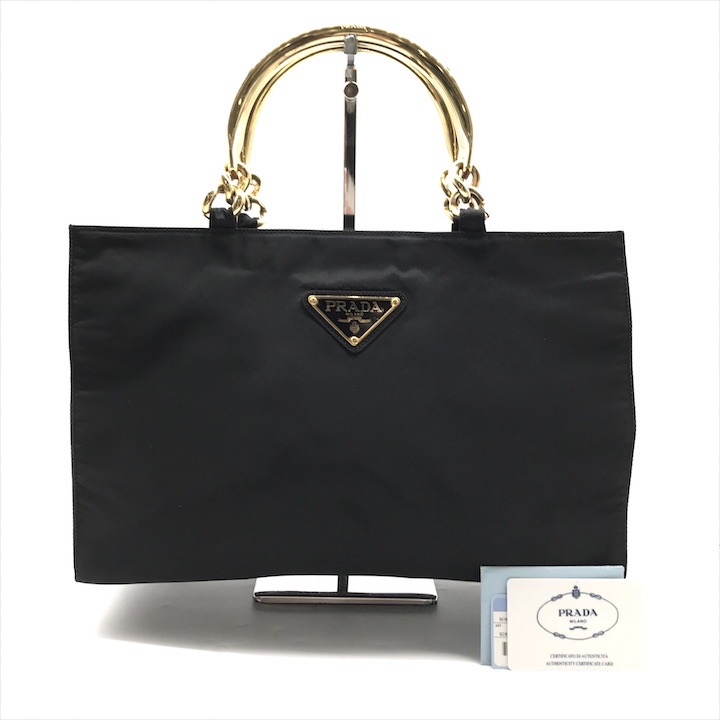 【楽天市場】【中古】美品 PRADA プラダ ナイロン テスート 三角ロゴ プレート ゴールド ハンドル ハンド バッグ ブラック レディース r41：BEGINSELL
