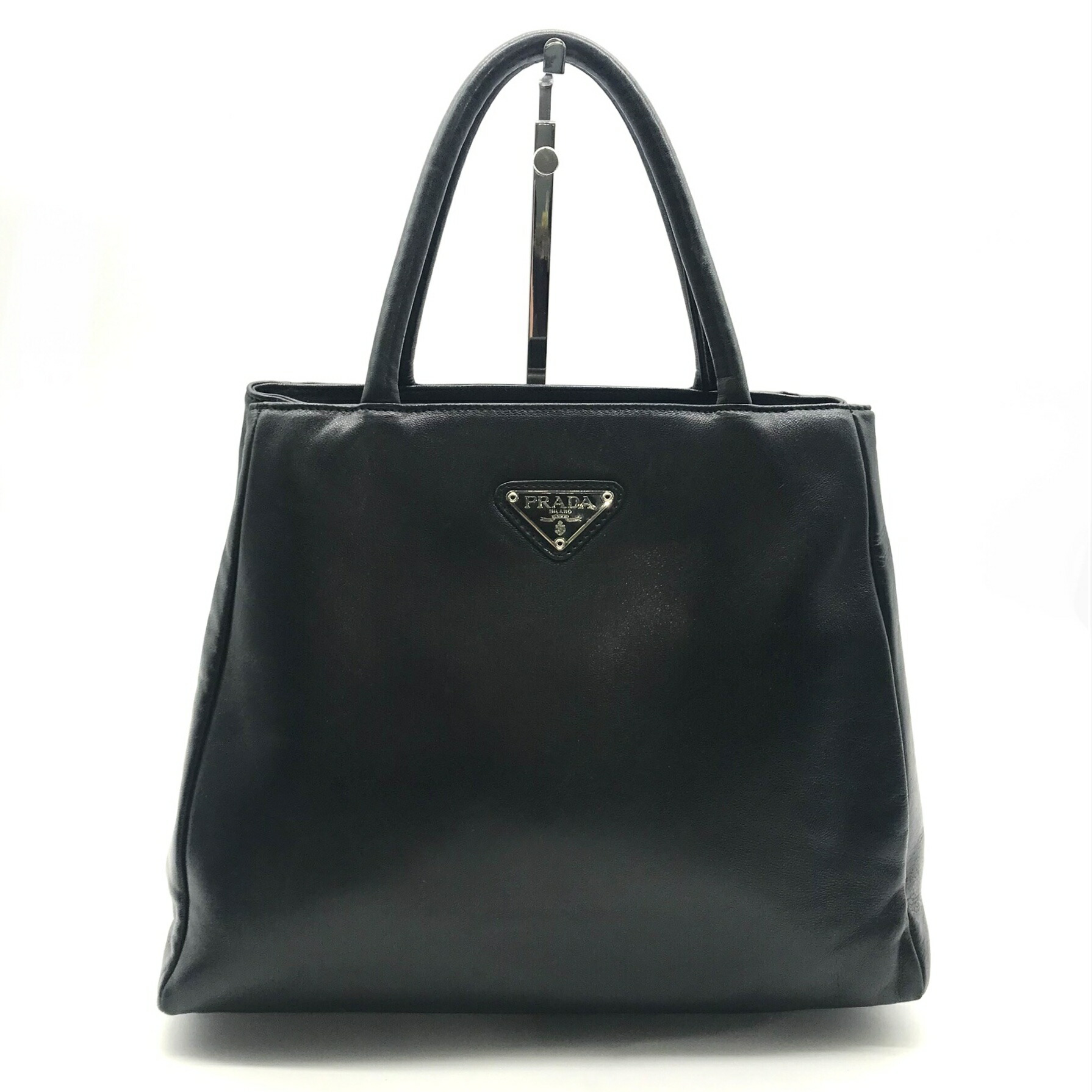 【楽天市場】【中古】PRADA プラダ レザー ロゴプレート ハンド トート バッグ ブラック 良品 a1416：BEGINSELL