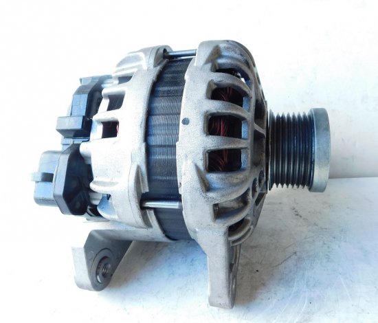 【楽天市場】【中古】 オルタネーター ボッシュ製 三菱ふそうキャンターガッツ F000 BL0 7U7【中古品[程度A]・コア返却不要】：MV ...