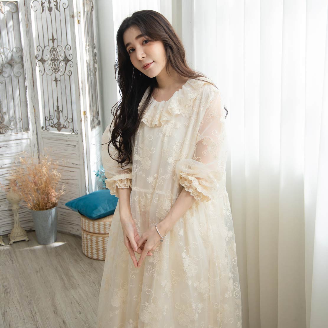 【楽天市場】ワンピース 「 サラッと冷感シーツコットン裏地。最上級の浪漫 」 お袖ふんわり袖口ゴム。浪漫溢れ美しい、1枚完成型7分袖 スカラップ 刺繍レース【 コットン50% ポリエステル50 ...