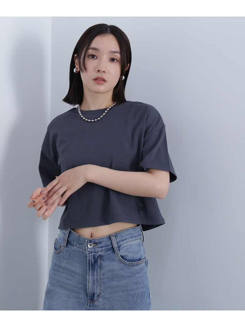 【楽天市場】クロップドヘム刺繍Tシャツ NATURAL BEAUTY BASIC ナチュラルビューティベーシック トップス カットソー・Tシャツ ホワイト ベージュ グレー[Rakuten ...