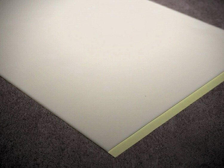 【楽天市場】3M VHB 4951【3M 低温用 VHBテープ Y-4951 (1.14mm厚) 280mm×210mm 1枚入】両面テープ ...