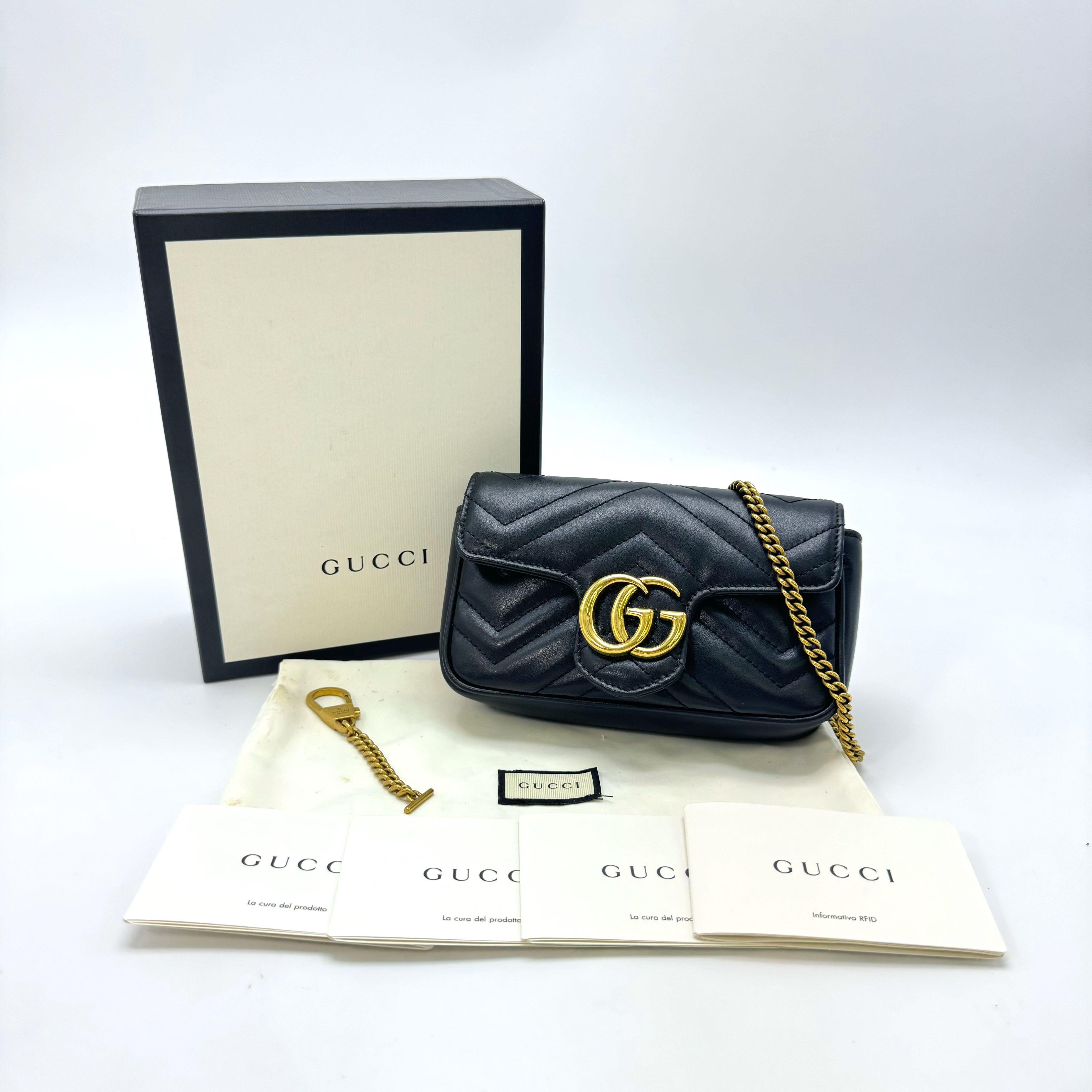 【楽天市場】GUCCI グッチ GGマーモント 476433 レザー チェーンショルダーバッグ ブラック ゴールド金具 レディース【中古 ...