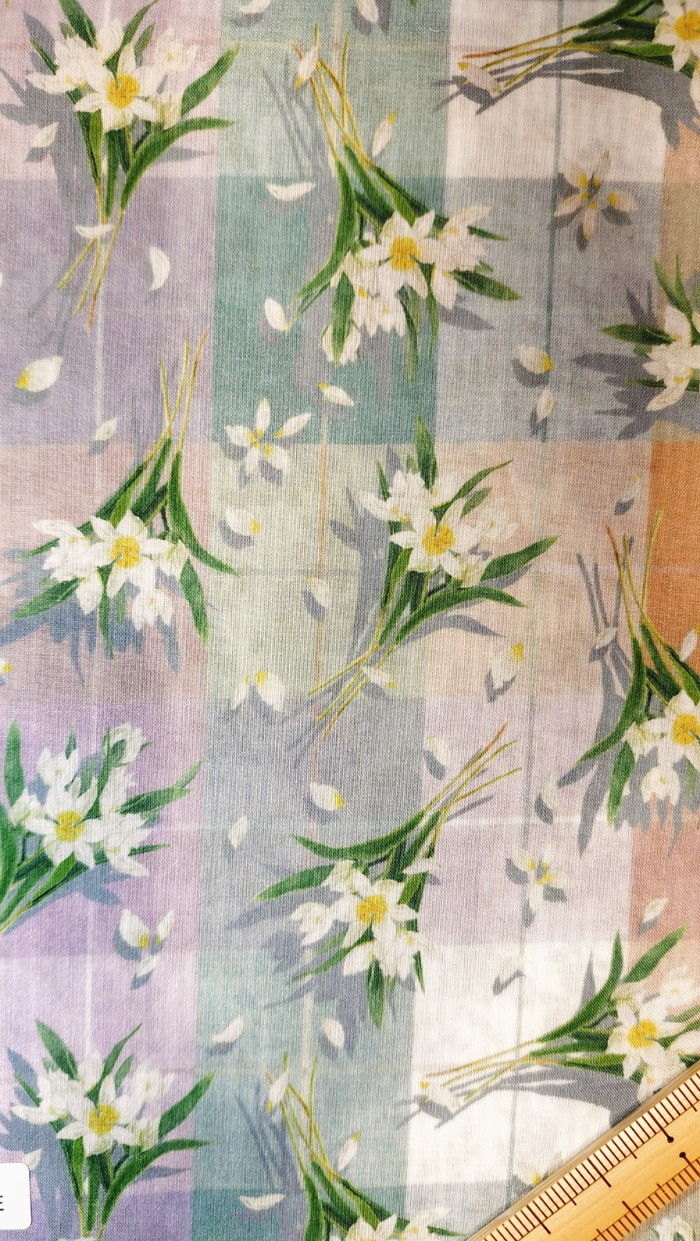 【楽天市場】【リバティ・ファブリックス】国産タナローン生地/Tana Lawn® 2024（エターナル）Dancing Daffodil ...