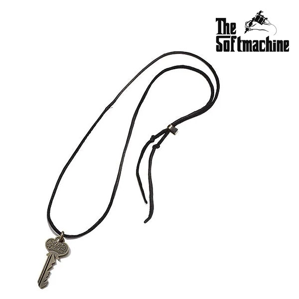 【楽天市場】【受注生産商品 (3週間～1ヶ月)】 ソフトマシーン SOFTMACHINE DEVIL'S KEY -BRASS- soft-dkneckb メンズ ネックレス 送料無料 ...
