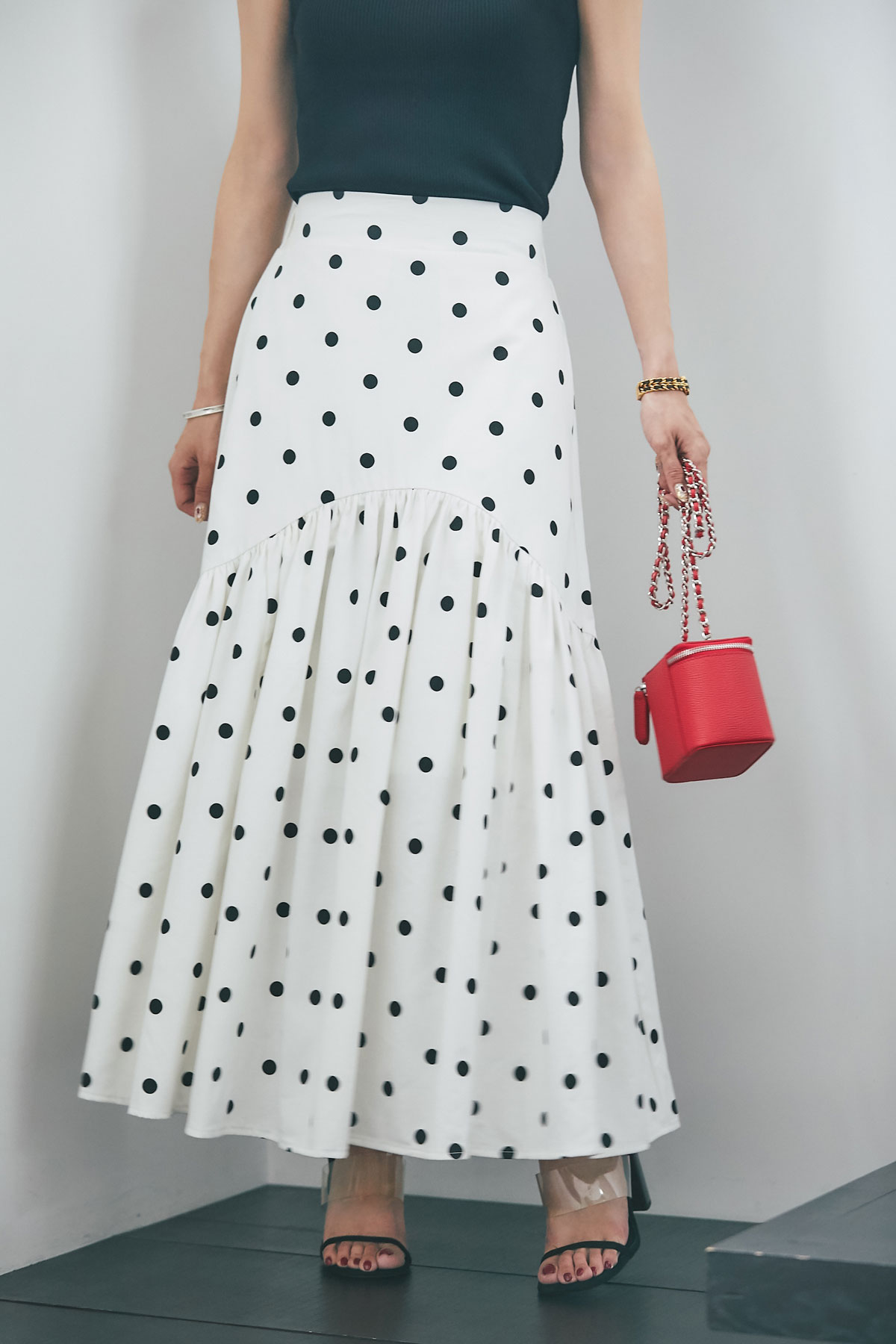 【楽天市場】7月29日 午前10:00 再販【成瀬愛里さん着用】ドットティアードスカートレディース ボトムス スカート ドット ティアード ...