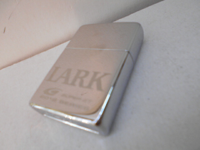 【楽天市場】Zippo たばこ柄 LARK SUPER GT 2012年5月製(A-973) オリジナルインナー付き 箱は付きません：阿佐ヶ谷 ...