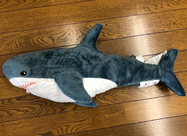 【楽天市場】IKEA イケア BLÅHAJ ブローハイソフトトイ, ベビーシャーク, 55 cm005.406.64：日本オアシス株式会社