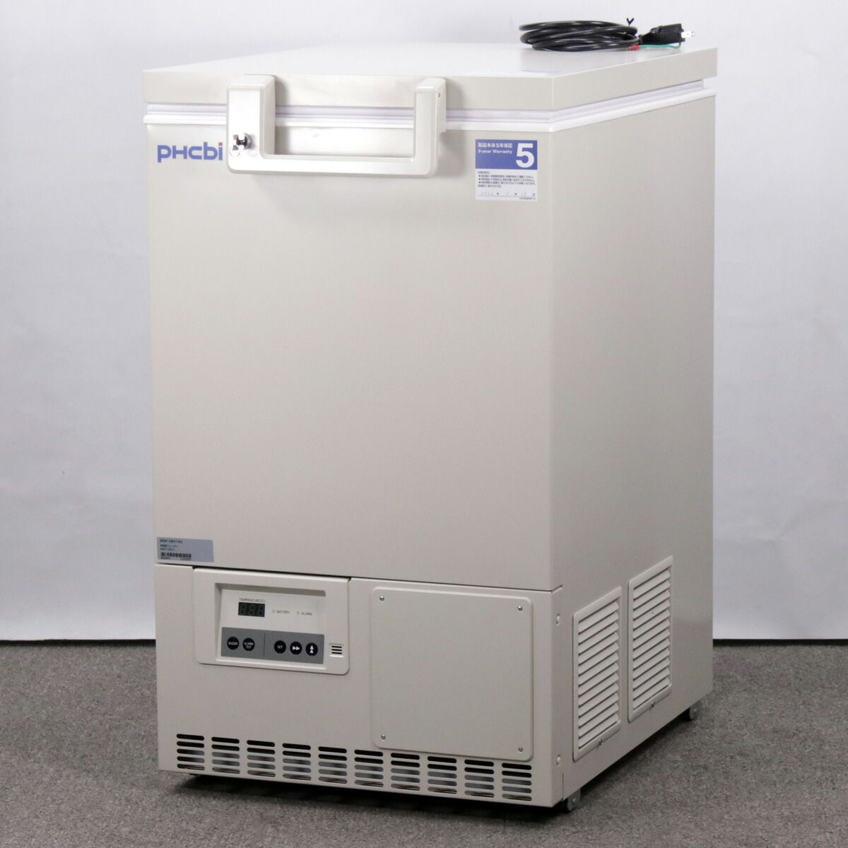 【楽天市場】2022年製の美品☆ PHCBI 超低温フリーザー MDF-C8V1-PJ-85℃まで冷却可能 内容量84L チェストタイプ ...