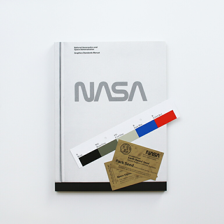 【楽天市場】【100円クーポン配布中】NASA, DANNE & BLACKBURN’S GRAPHICS STANDARDS MANUAL(REPRINTED EDITION)[NASA ...