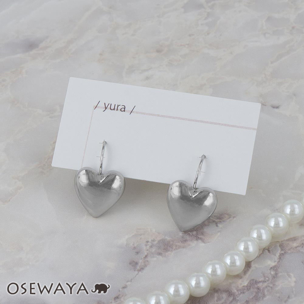 【楽天市場】【送料無料】ピアス yura Que le bonheur t'arrive ニッケルフリー ハート フックピアス | OSEWAYA アクセサリー レディース 女性 大人 ...