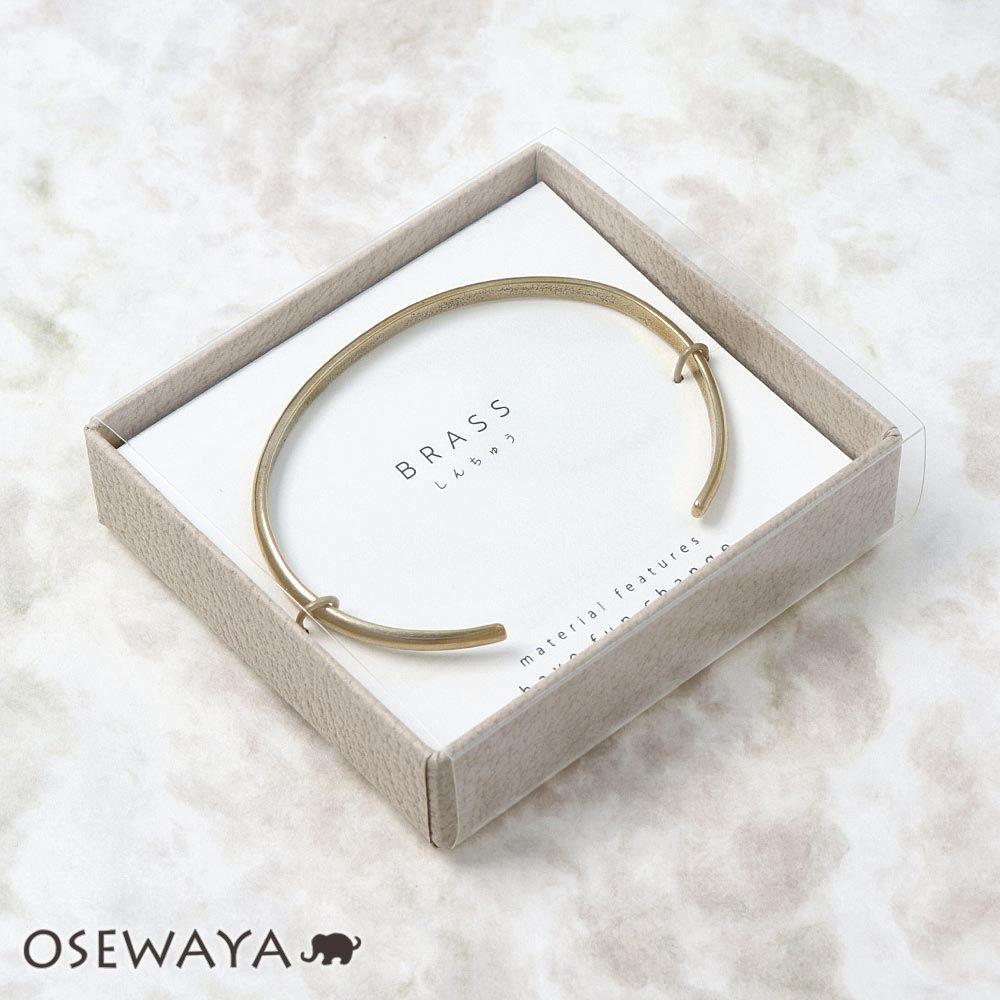 【楽天市場】ブレスレット ニッケルフリー シンプル 経年変化 BRASS しんちゅう 真鍮 ケース入り ハーフバングル | OSEWAYA アクセサリー レディース 金属アレルギー 女性 大人 ...