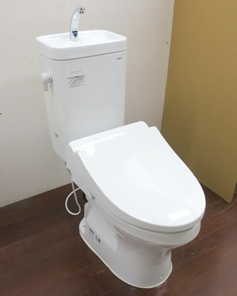 【楽天市場】【新古品】 【展示品】 TOTO (トートー) / ウォシュレット・タンク・手洗い付き便器 JS / 壁排水 / CS340BP / SS341BABF VJ / TCF2232 ...