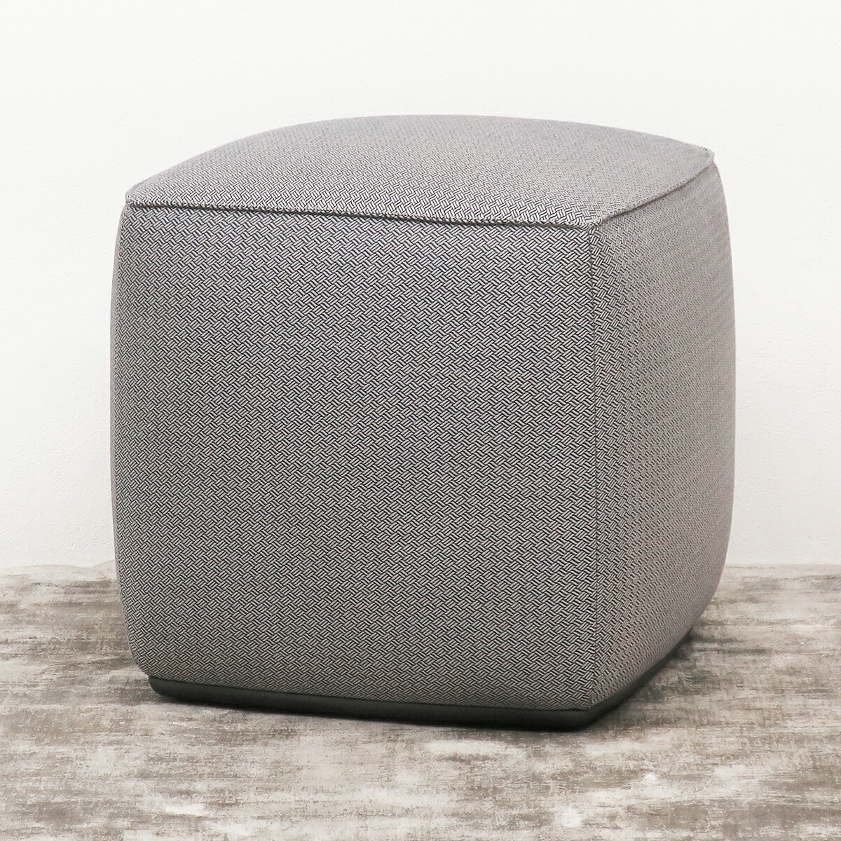 【楽天市場】【新古品】 【モデルルーム展示品】 arflex (アルフレックス) [BOCCONE (ボッコーネ)] / W460 スツール ダークグレー 【X0708-03】：お新古市場