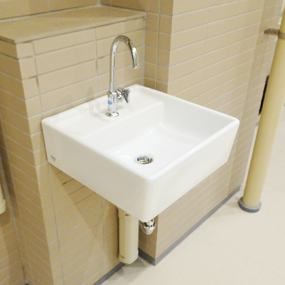 【楽天市場】【新古品】【展示品】 LIXIL (リクシル) S-531ANC マルチシンクセット ピュアホワイト / 壁排水 【Pトラップ + 蛇口 + 取付ボルト付属】 【W1102-01 ...