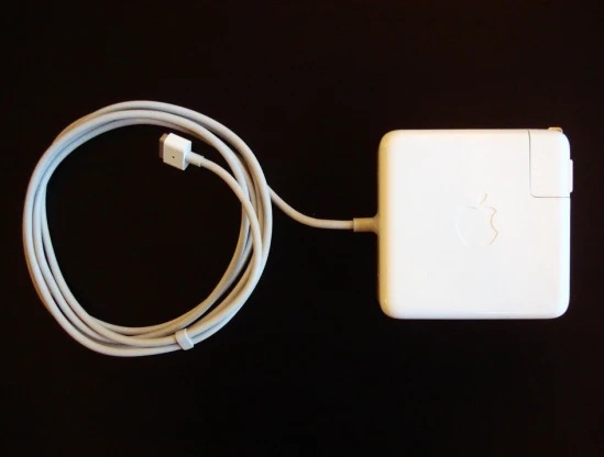 【楽天市場】[中古]純正部品 アップル Apple 85W MagSafe 電源アダプタ A1222：PC-SADASHI 楽天市場店