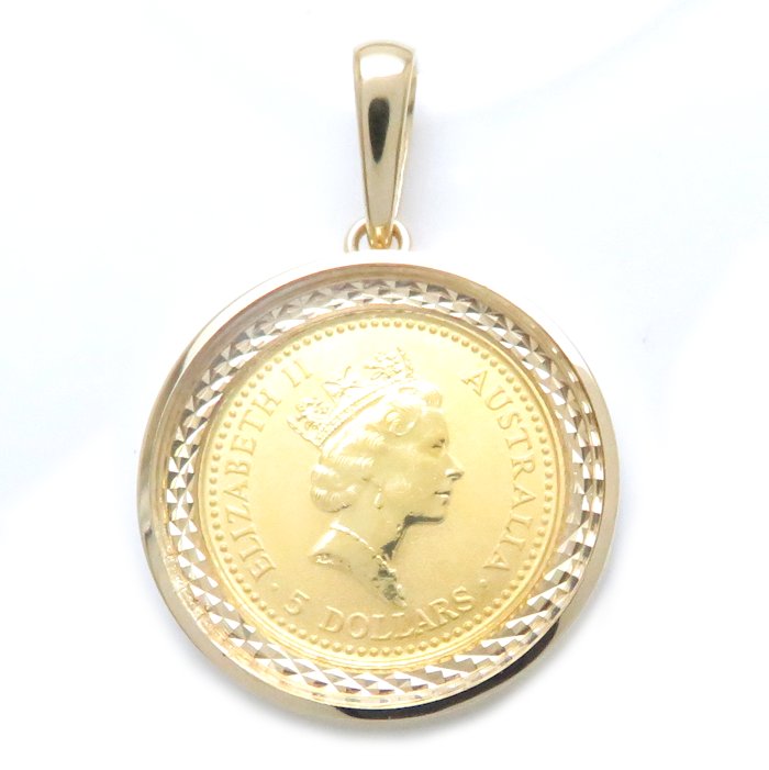 【楽天市場】コイントップ 1/20oz オーストラリア ナゲット金貨 K24 K18YG枠 ガラスケース入り 5.2g エリザベスコイン ...