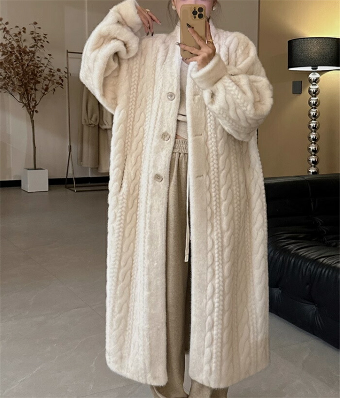 【楽天市場】ファーコート レディース ロング 毛皮コートフェイクファージャケット 厚手 防寒 もこもこ ロング丈 アウター カジュアル ...