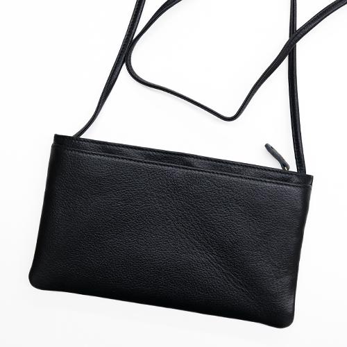 【楽天市場】サコッシュ W /BK：ポッチ