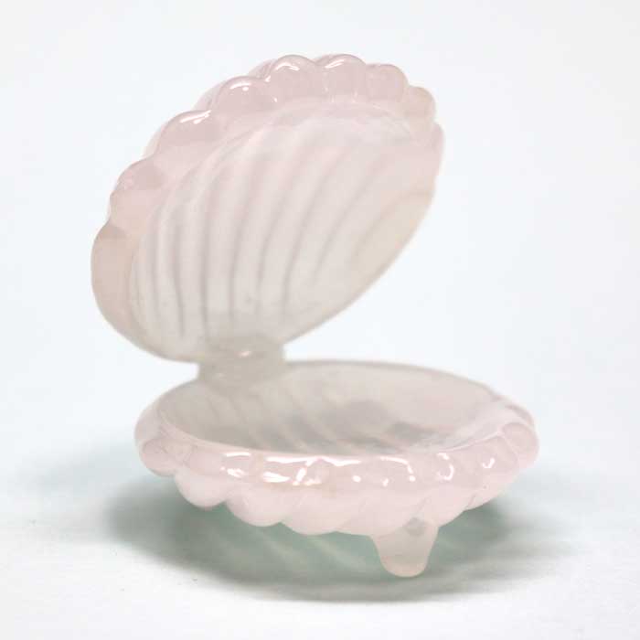 【楽天市場】ガラス細工 シェル大(白) 貝 かい シェル shell 海 海中 真珠 白 ミニチュア ガラス ガラス細工 インテリア ...
