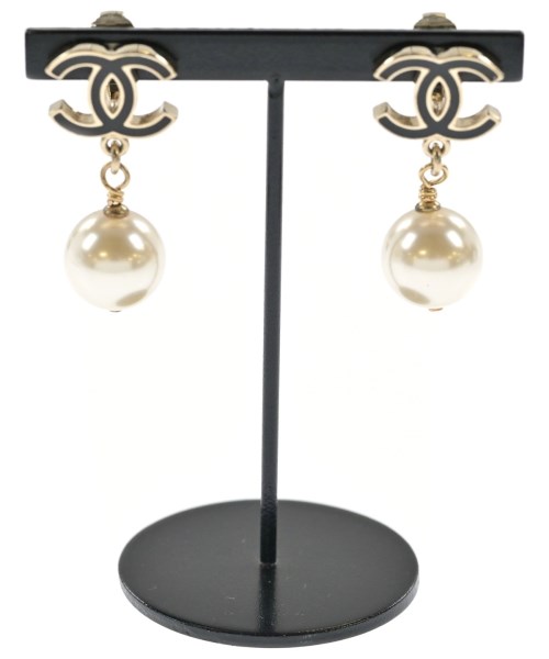 【楽天市場】CHANEL シャネルピアス・イヤリング レディース - 白x黒xゴールド【中古】【古着】：RAGTAG（ブランド古着のラグタグ）