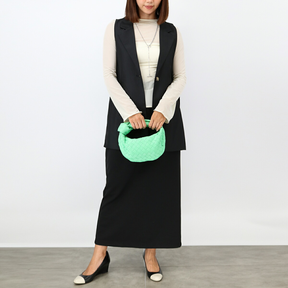 【楽天市場】BOTTEGA VENETA ボッテガヴェネタ ハンドバッグ MINI JODIE ミニ ジョディ 651876 VCPP5 3802 レディース イントレチャート レザー ミニ ...