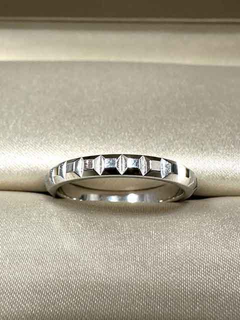 【楽天市場】【中古】BOUCHERON ブシュロン アクセサリー リング 指輪 キャトル クル ド パリ リング ミディアム Pt950 #54 約13.5号 JAL00109：リサイクル ...