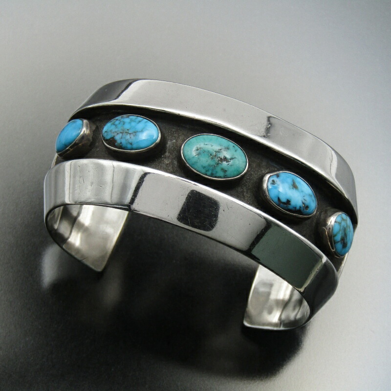 【楽天市場】【中古】Johnny Mike Begay ナバホ族 バングル 5ターコイズ 32mm ジョニーマイクビゲイ ヴィンテージ ...