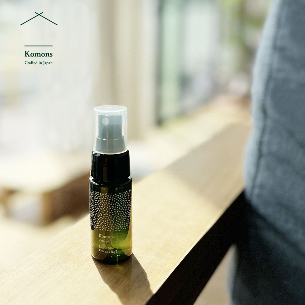 【楽天市場】【レビューでクーポン&プレゼント】Komons 除菌用ファブリックミスト ミニ 30ml / Free as a Bird ( コモンズ 持ち運び 携帯用 衣類用 布用 除菌用 ...