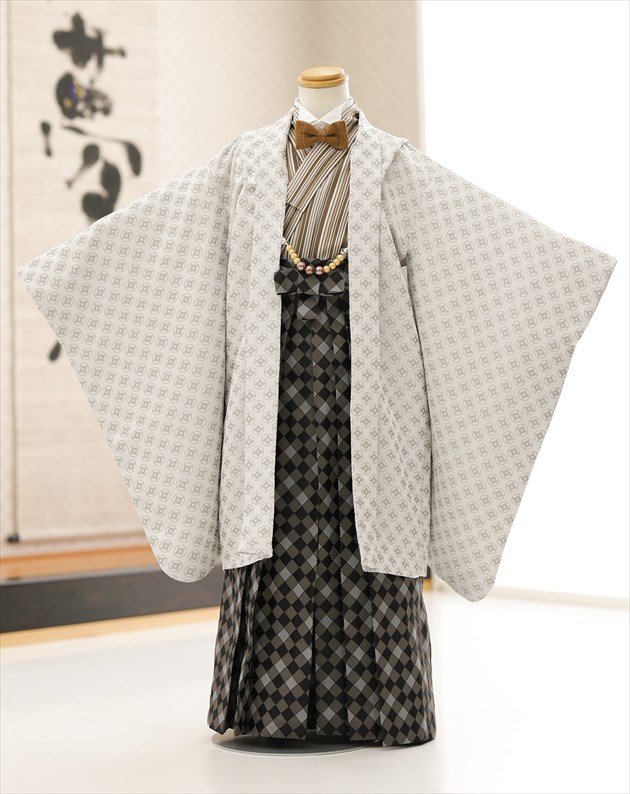 【楽天市場】6歳～8歳 男の子 着物レンタル d6109 和洋2wayスタイル 蝶ネクタイ 袴レンタル 七五三のお兄ちゃん用【7歳前後男児 ...