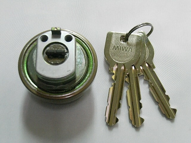 【楽天市場】U9LZ1取替用シリンダーブロンズ色(MCY-120 MCY120)裏のビスピッチ13ミリ☆☆MIWA ミワ 美和☆LZ☆MIWA ミワ 美和☆☆ 玄関 ドア 扉 修理 補修 交換 ...