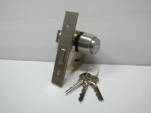 【楽天市場】ユーシンショウワ シリンダー本締錠397-05-40-S32P-36MW シルバー色：リプレ カギとドア廻り金物専門店