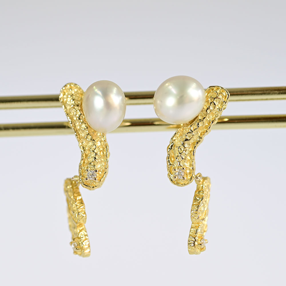 【楽天市場】パールダイヤモンドイヤリング/K18YG/750-6.3g/FD:0.06ct/イエローゴールド【♀】【N】【レディース】/h230930★ 495108【中古】：リファスタ