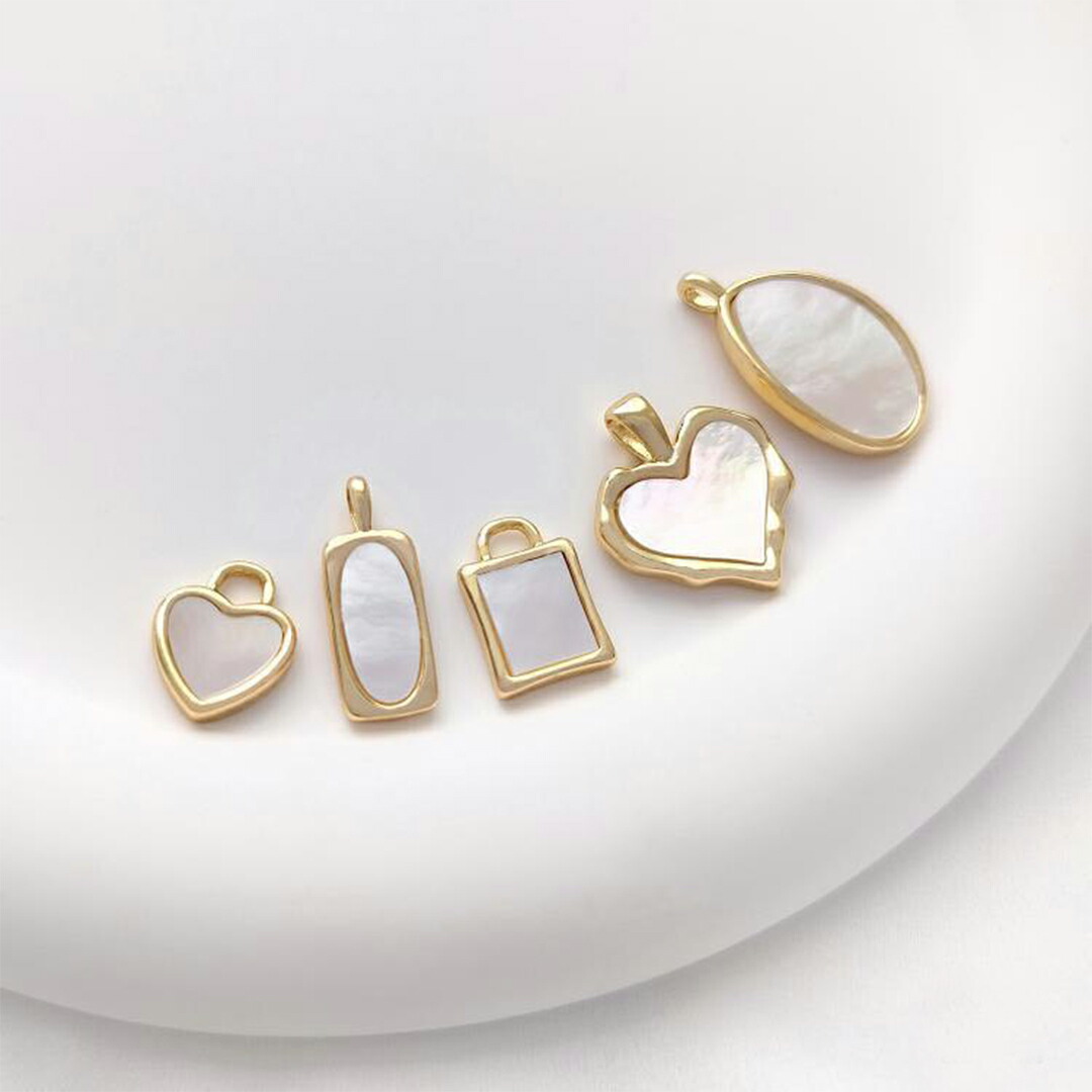 【楽天市場】RinmaG1584 天然白蝶貝 14KGF チャーム ネックレストップ ペンダントトップ アクセサリーパーツ カン付き ハンドメイド 素材 1個：Rinma