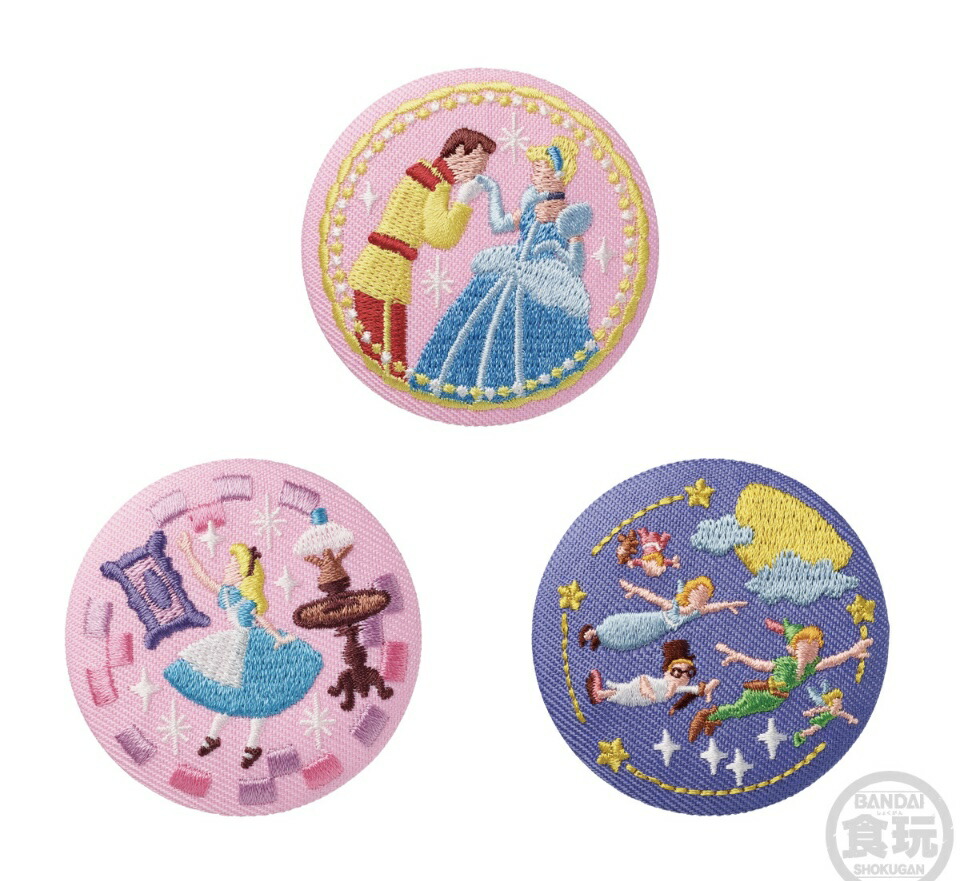 【楽天市場】Disney Characters 刺繍缶バッジビスケット(再販） 4． シンデレラ 5． ふしぎの国のアリス 6． ピーター ...