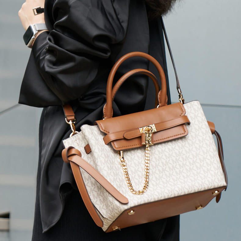 【楽天市場】マイケルコース バッグ レディース ショルダーバッグ アウトレット品 バニラ×ブラウン D30F1G9HS5B-VANACO ...