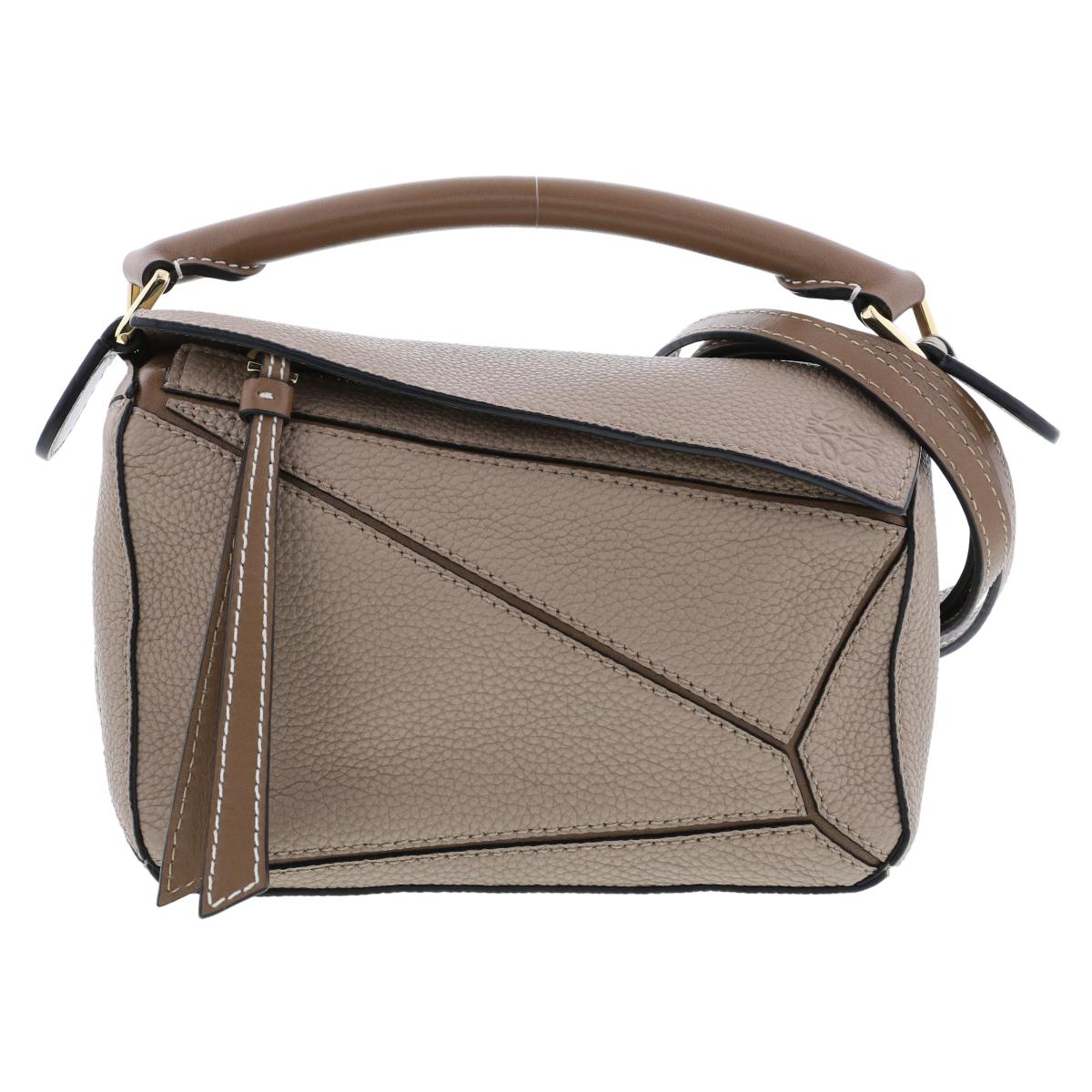 【楽天市場】【美品】LOEWE （ロエベ） ﾊﾟｽﾞﾙﾊﾞｯｸﾞ ﾐﾆ バッグ ショルダー/メッセンジャーバッグ 2WAY Beige ...