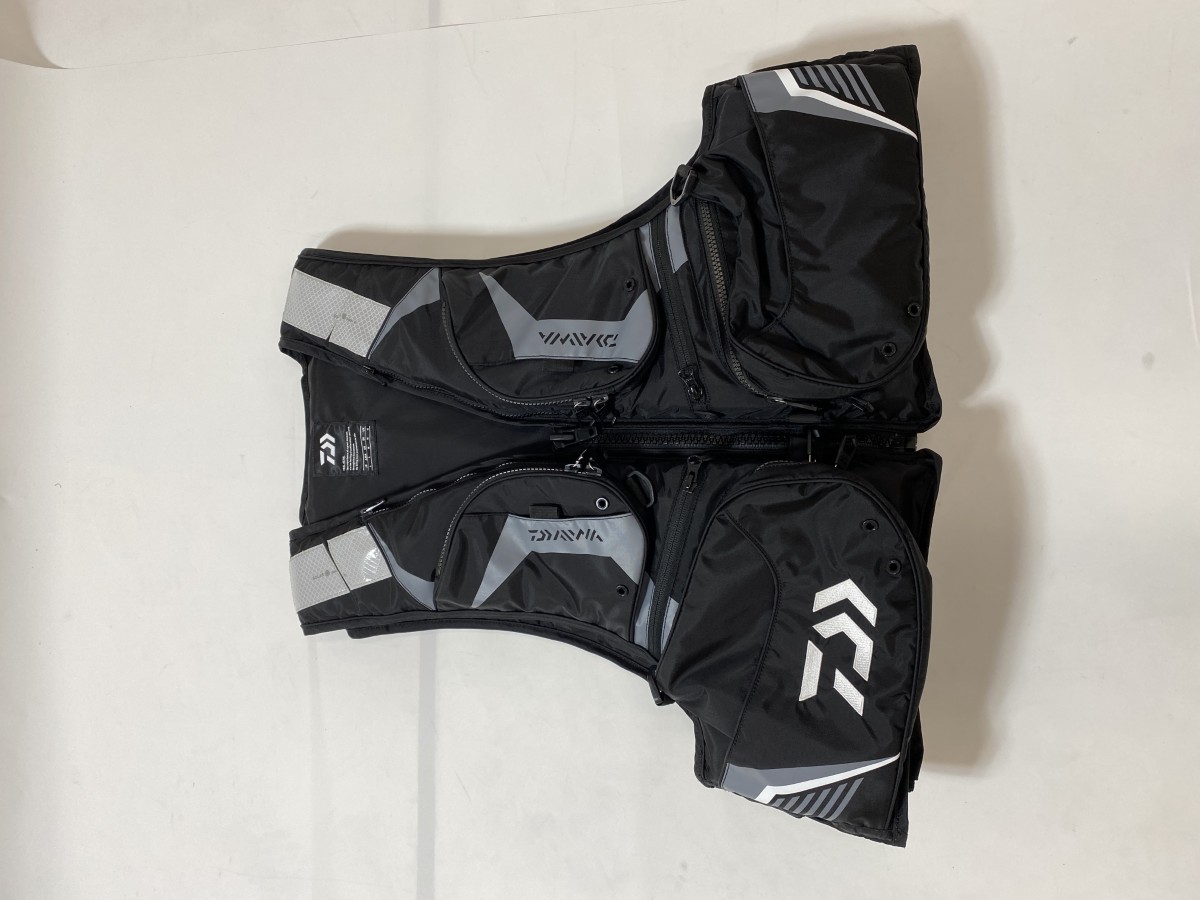 【楽天市場】ΨΨ【中古】DAIWA ダイワ フローティングベスト DF-3420 ブラック Bランク：リサイクルビッグバン楽天市場店