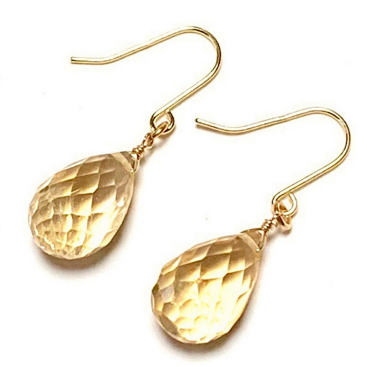 【楽天市場】【Rvaru】K18 シトリン ピアス 大粒 黄水晶 ドロップ ブリオレット フックピアス K18YG 18金イエローゴールド アメリカン 誕生石 チャーム イヤリング 18K ...