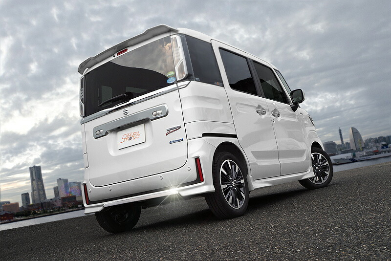 【楽天市場】スズキ スペーシアカスタム MK53S リアリップ ガーニッシュ 1P 鏡面仕上げ：サムライプロデュース