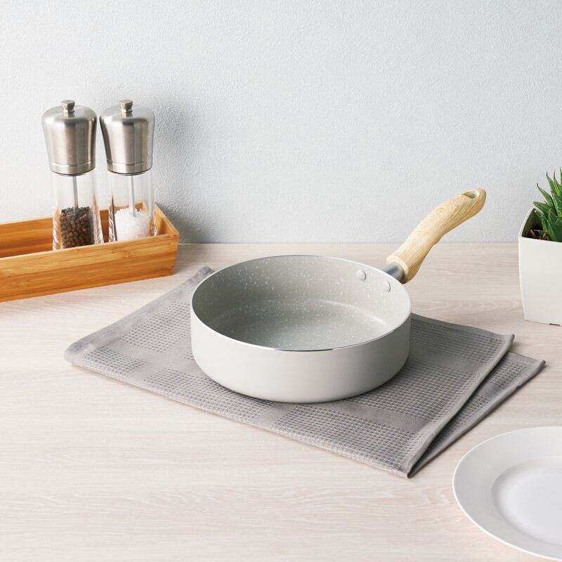 【楽天市場】IH対応マーブルワイドパン20cm MB-2707人気 おすすめ キッチン用品 調理器具 鍋 アルミ製 ※こちらの商品は、メーカー ...