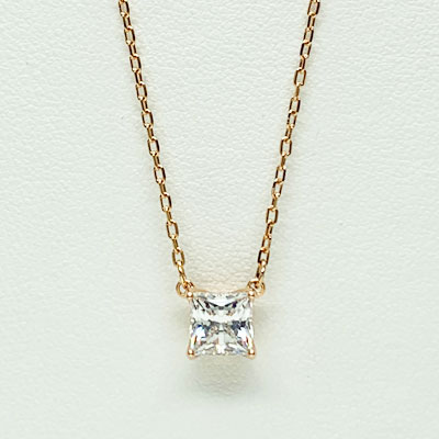 【楽天市場】スワロフスキー SWAROVSKI ネックレス Attract スクエア ペンダント ローズゴールド 5510698【新品 ...