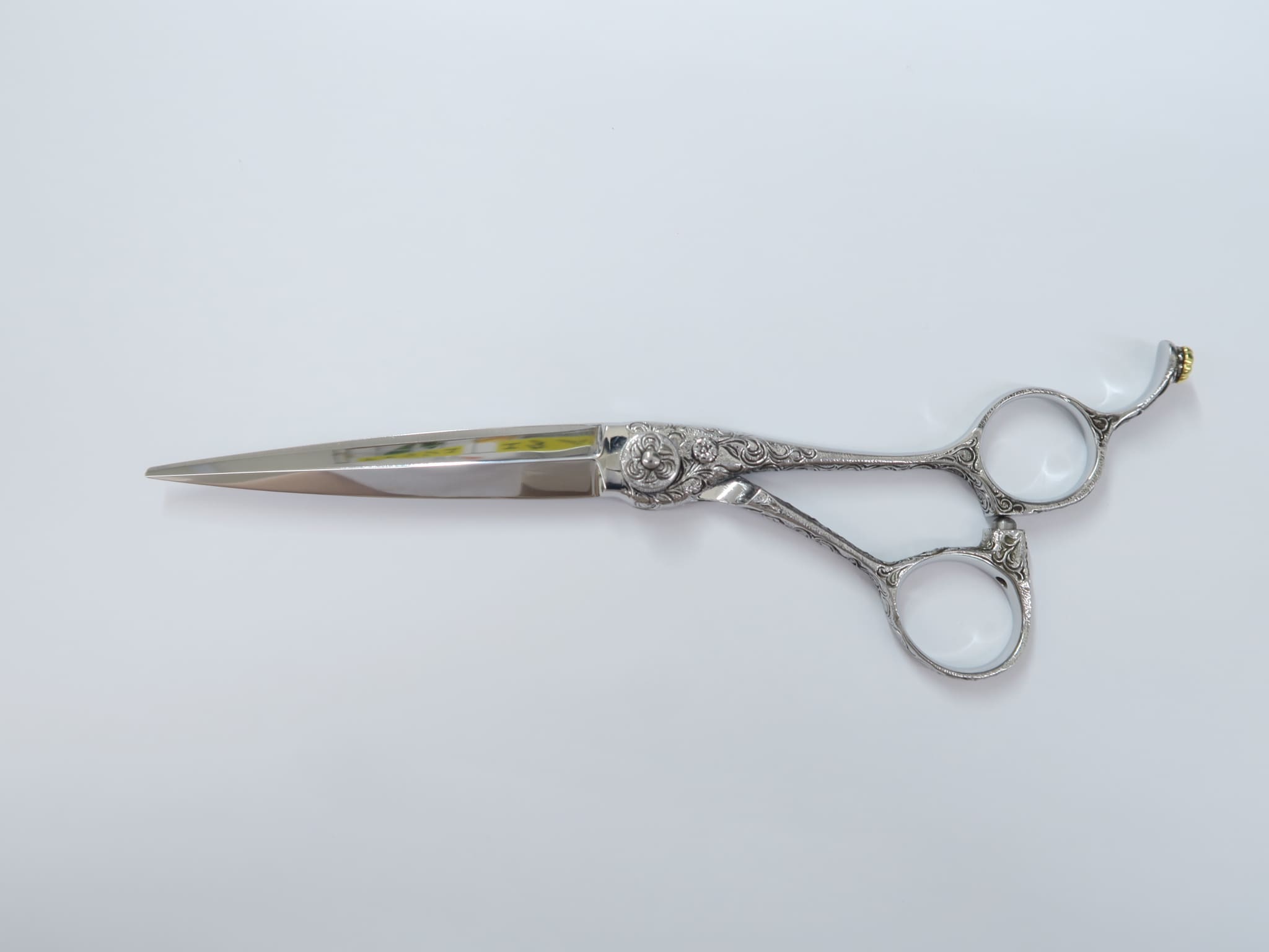 【楽天市場】Cランク【ナルトシザー naruto scissors】 フライングZ唐草 シザー 美容師・理容師 6.5インチ 右利き 【中古 ...