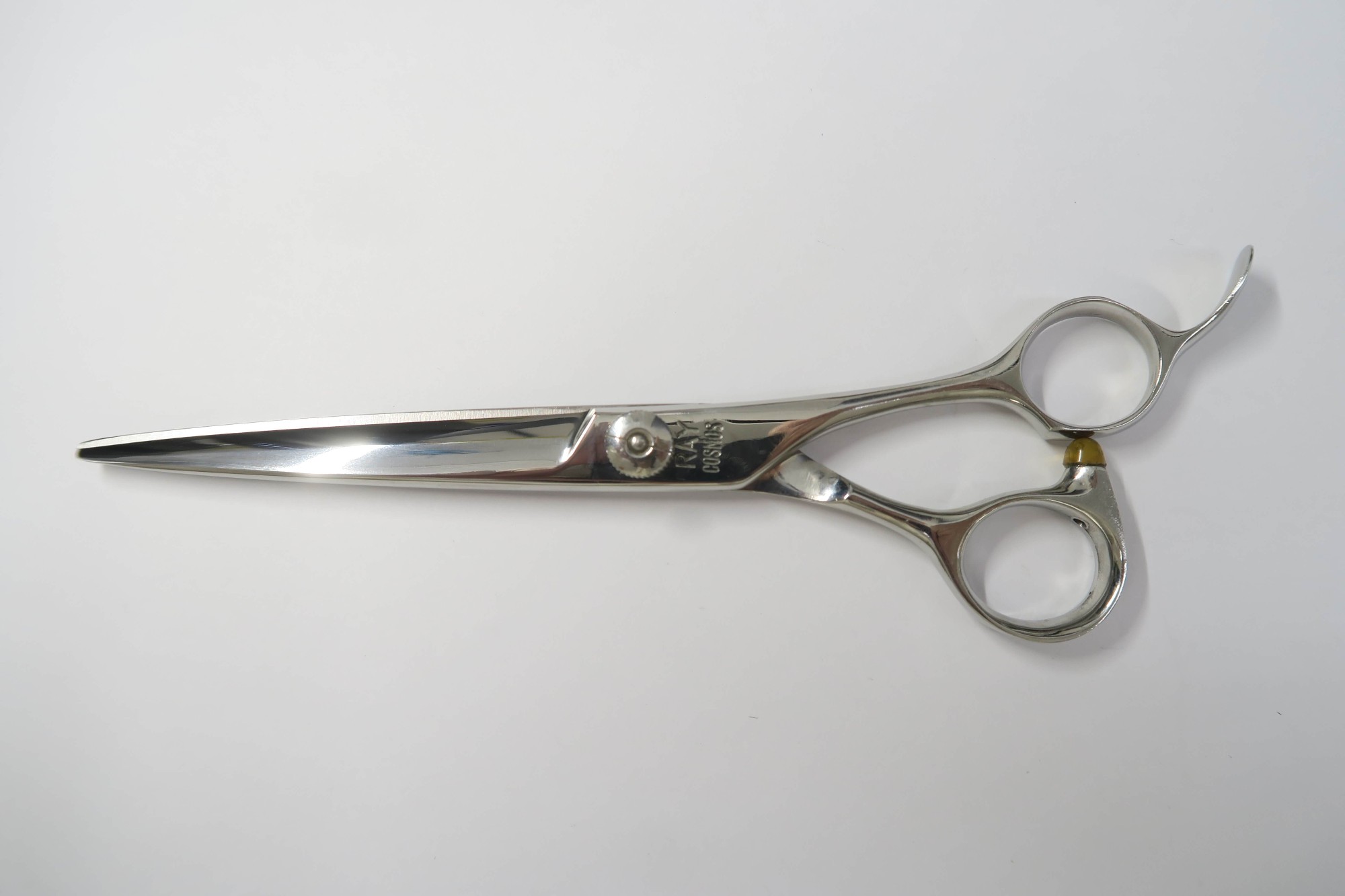 【楽天市場】Bランク【光シザー ヒカリ HIKARI】 RAY COSMOS 133 シザー 美容師・理容師 6.7インチ 右利き 【中古 ...